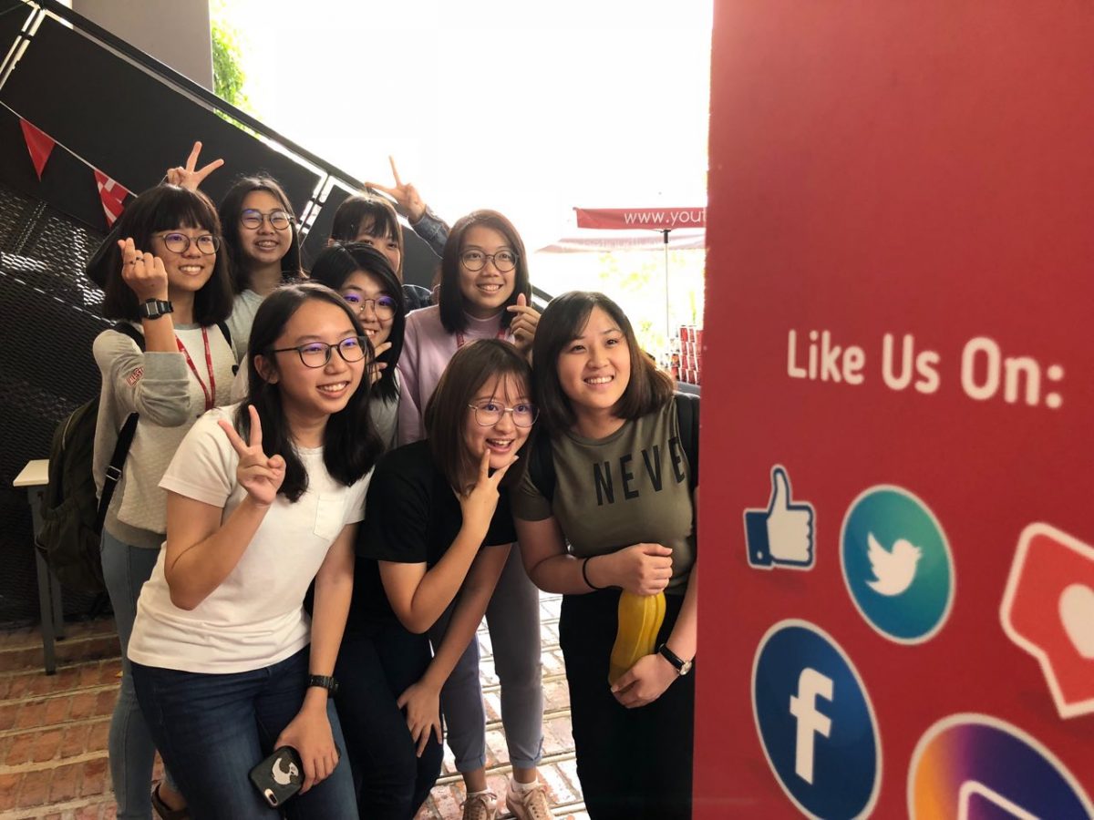 Photobooth at Campus Mania - FP Avante - Youth Marketing Agency